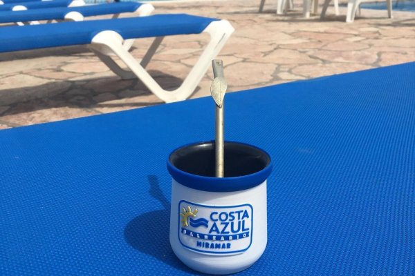 Reservar carpa y precios en Balneario Costa Azul (Miramar) | Verano ...